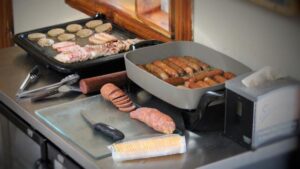 Home Showalter's Country Meats Whole Hogs & Whole/Half Beef